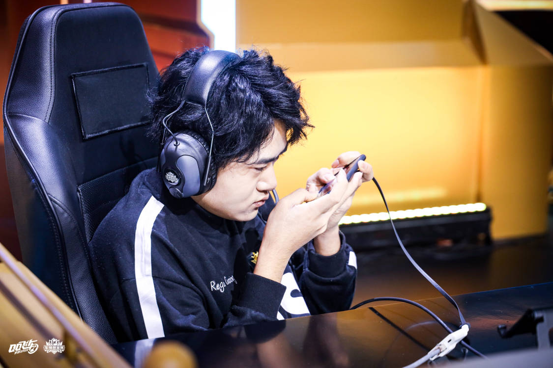 赛事中心 -【赏金赛快讯】QG.宁清2:1战胜RSG.东方 发挥沉稳跻身四强- QQ飞车手游 - 腾讯游戏